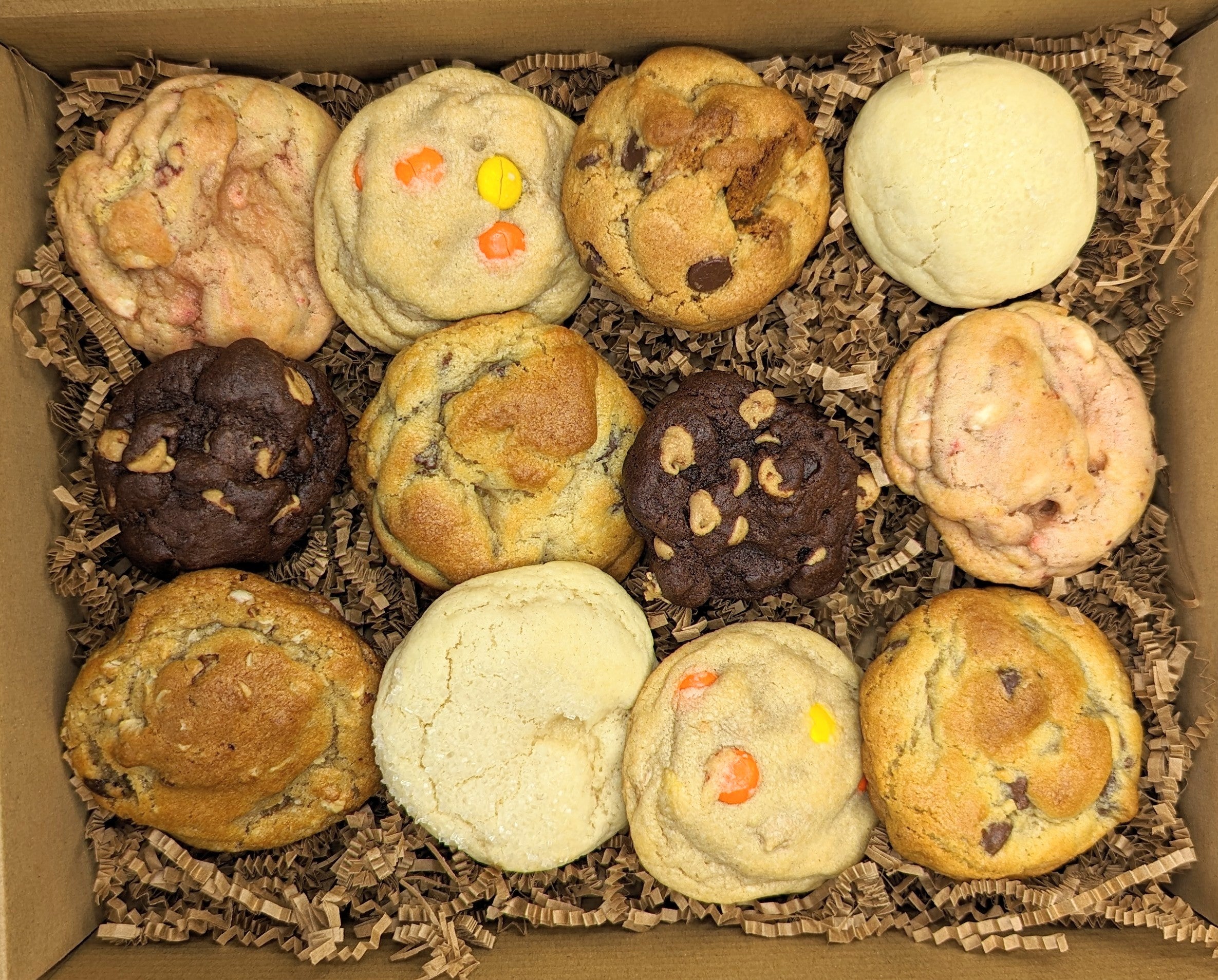 Two Dozen Lil' Hunkies – Trail Cookie